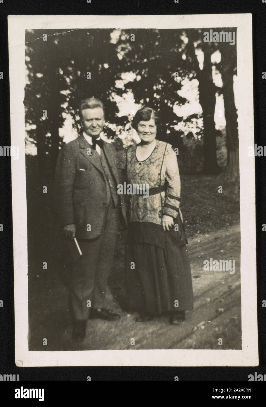 Robert M. La Follette and Belle Case La Follette at Roe farm Stock ...