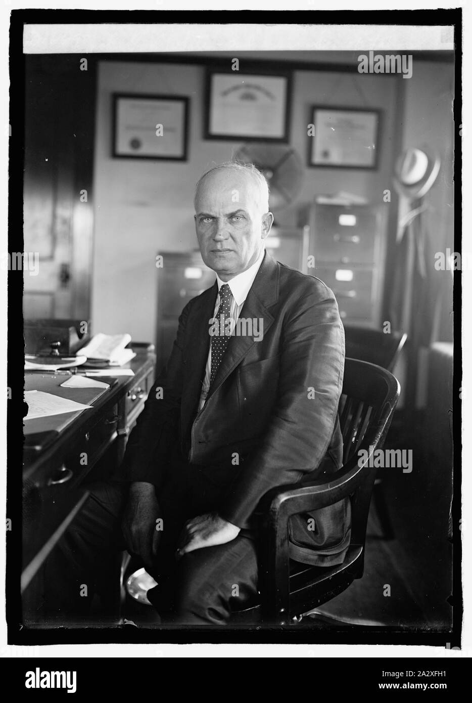 Robert carl white hi-res stock photography and images - Alamy