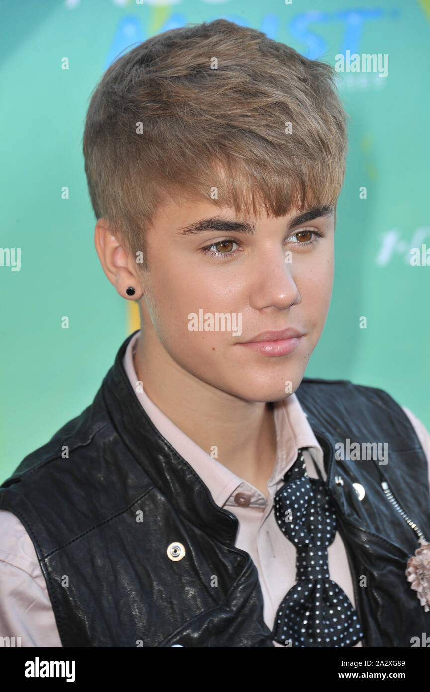 LOS ANGELES, CA. August 07, 2011: Justin Bieber arrives at the 2011 ...