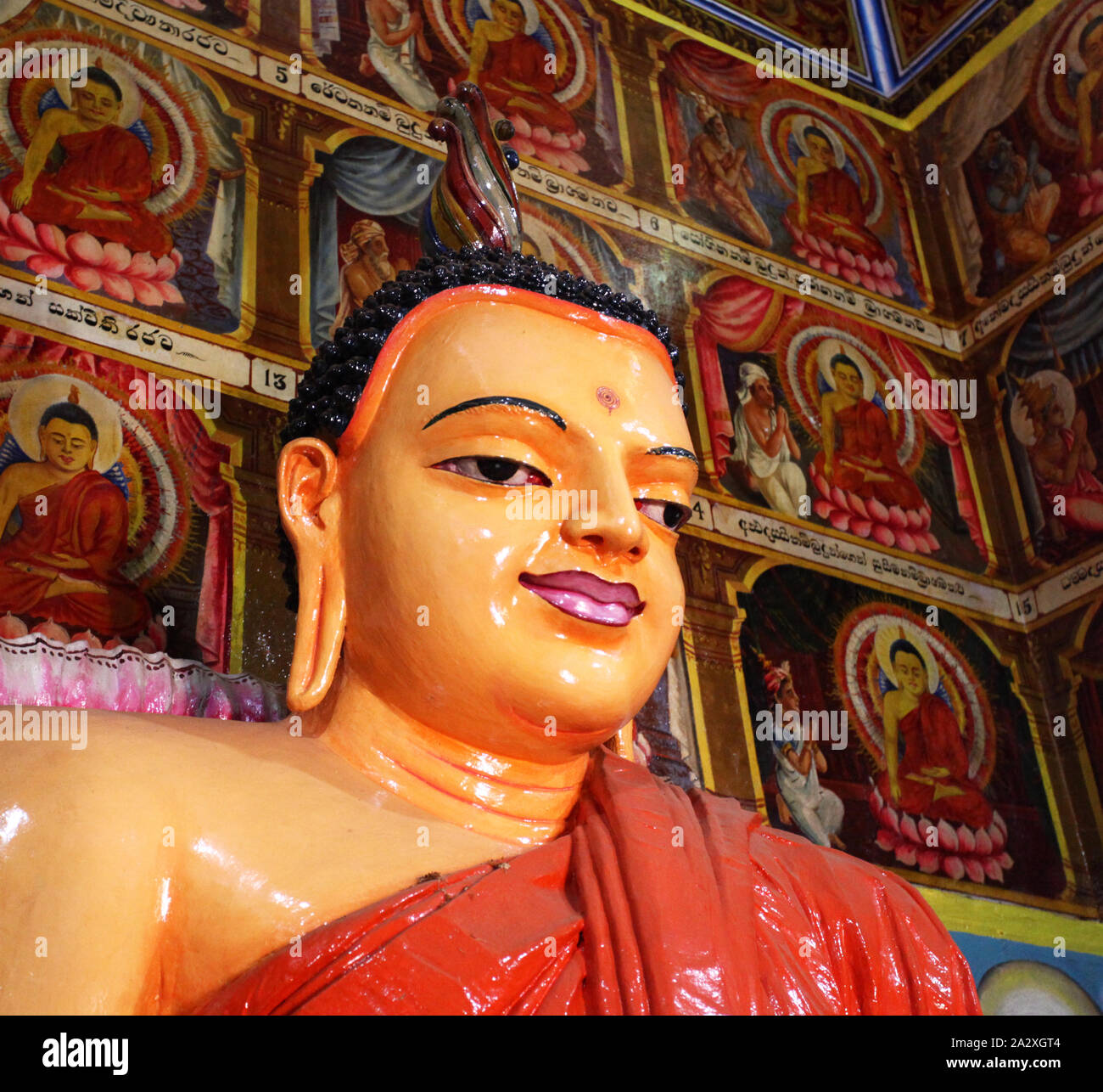 Historic Buddha Statue In Sri Lanka Stock Photo - Alamy