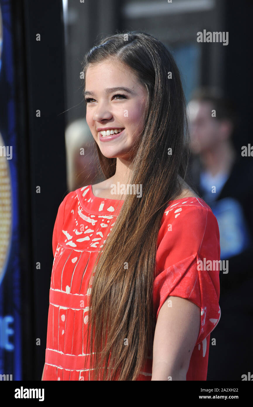 LOS ANGELES, CA. August 06, 2011: Hailee Steinfeld at the world ...