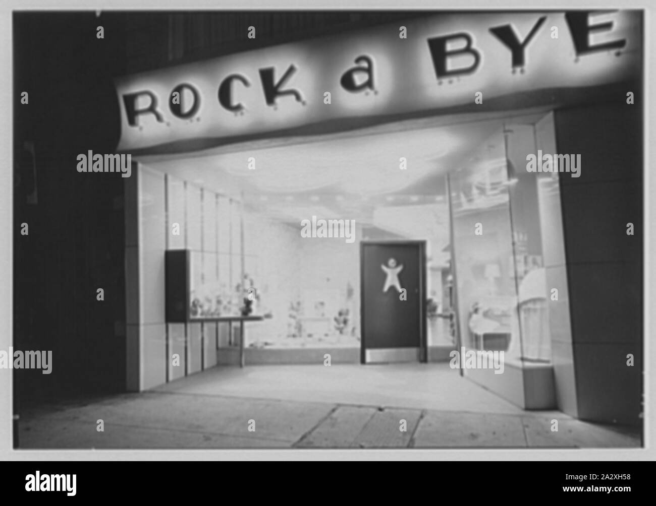 Rockabye hi-res stock photography and images - Alamy