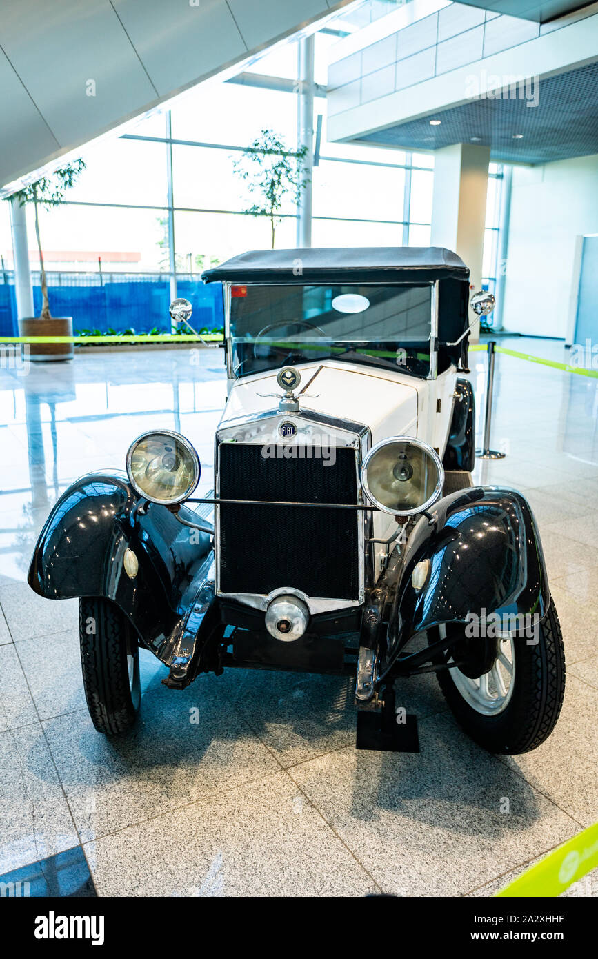 MOSCOW, RUSSIA - MAY 27, 2019: Fiat 509 Spider built at year 1927 ...