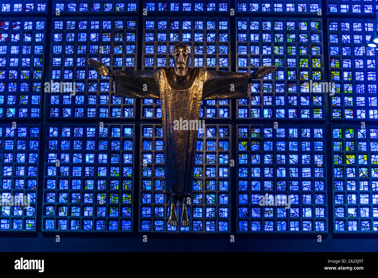 The modern Jesus Christ statue in Kaiser Wilhelm Gedachtniskirche. By ...