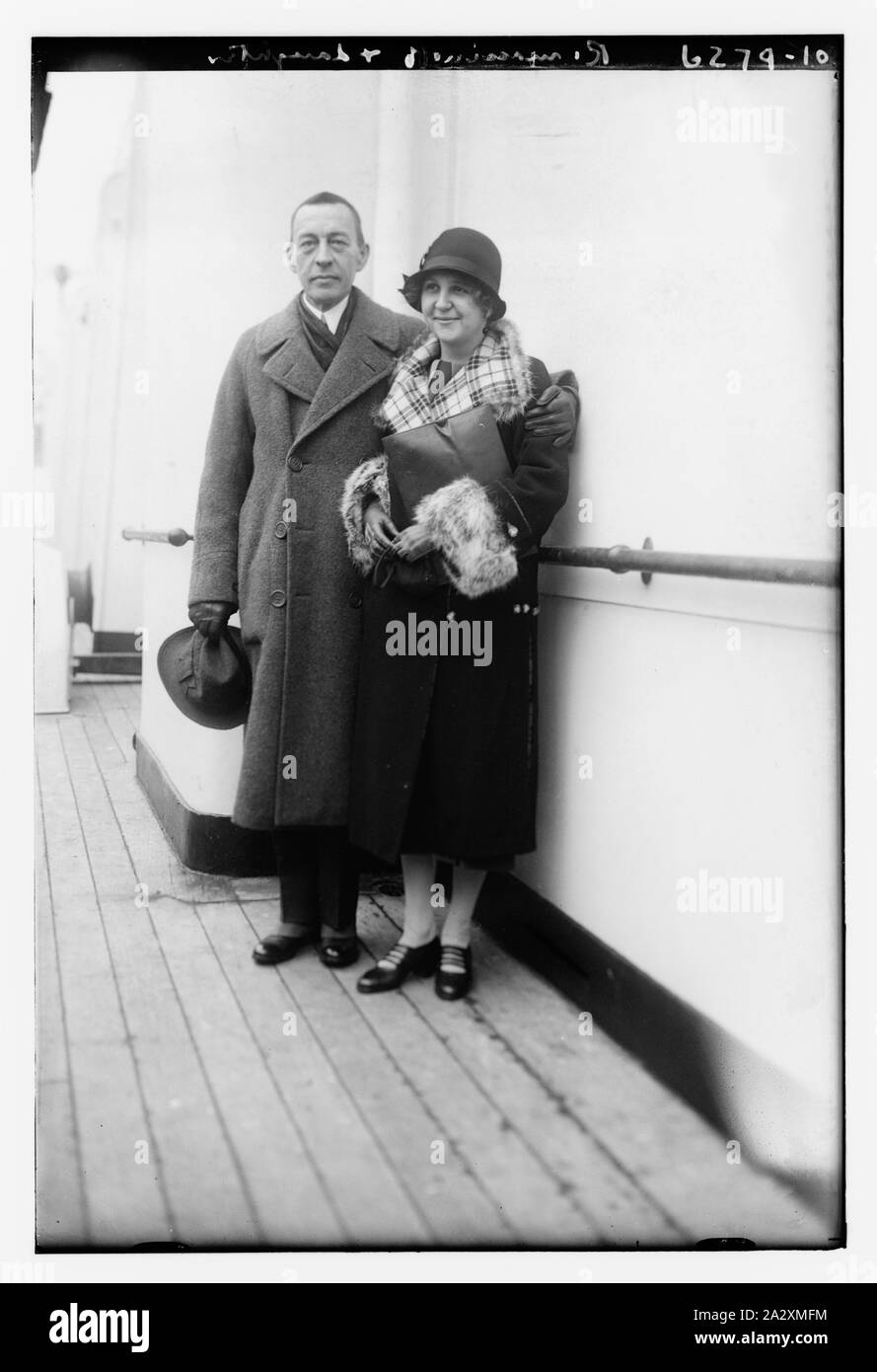 Romanoff family hi-res stock photography and images - Alamy