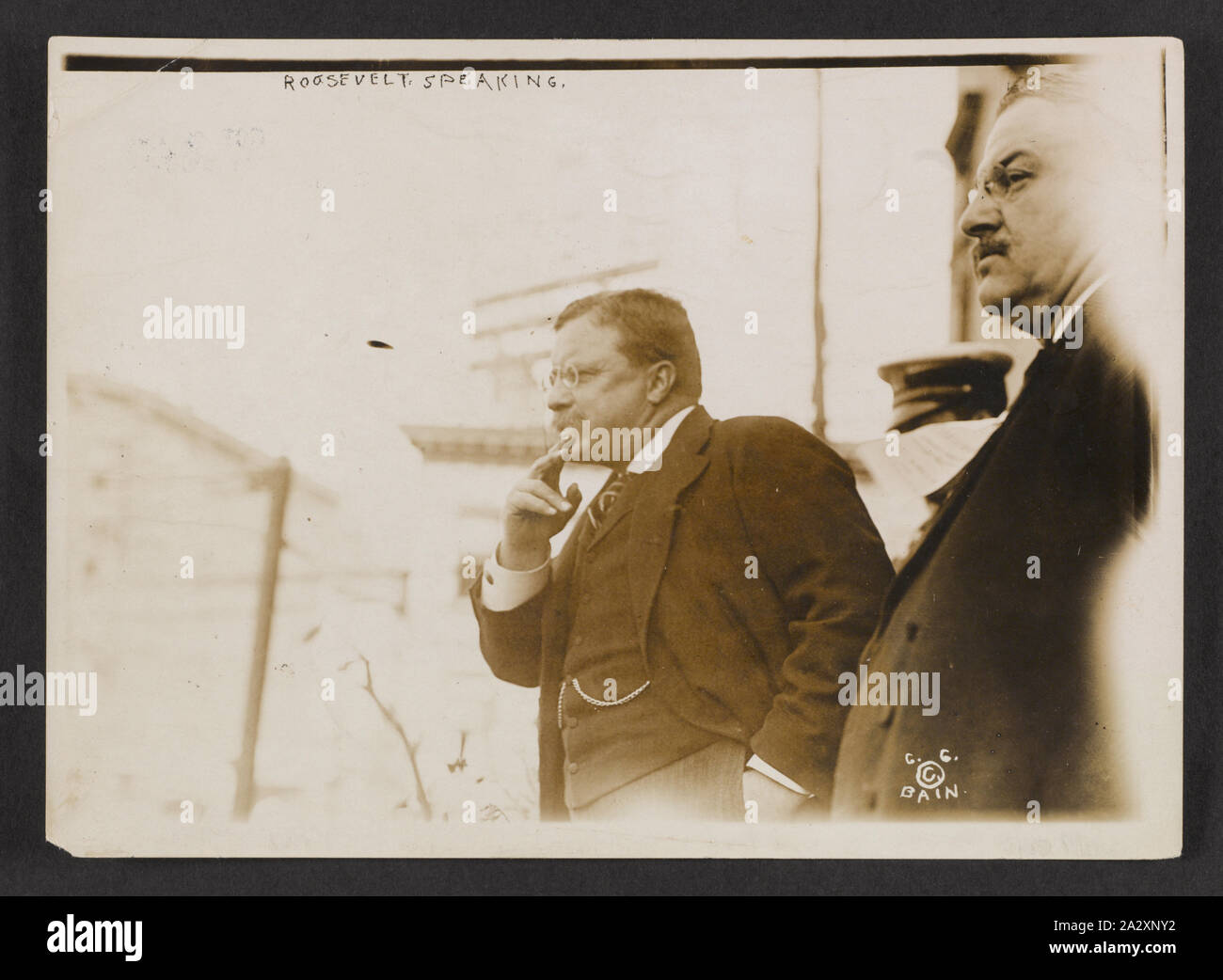 Roosevelt speaking hi-res stock photography and images - Alamy