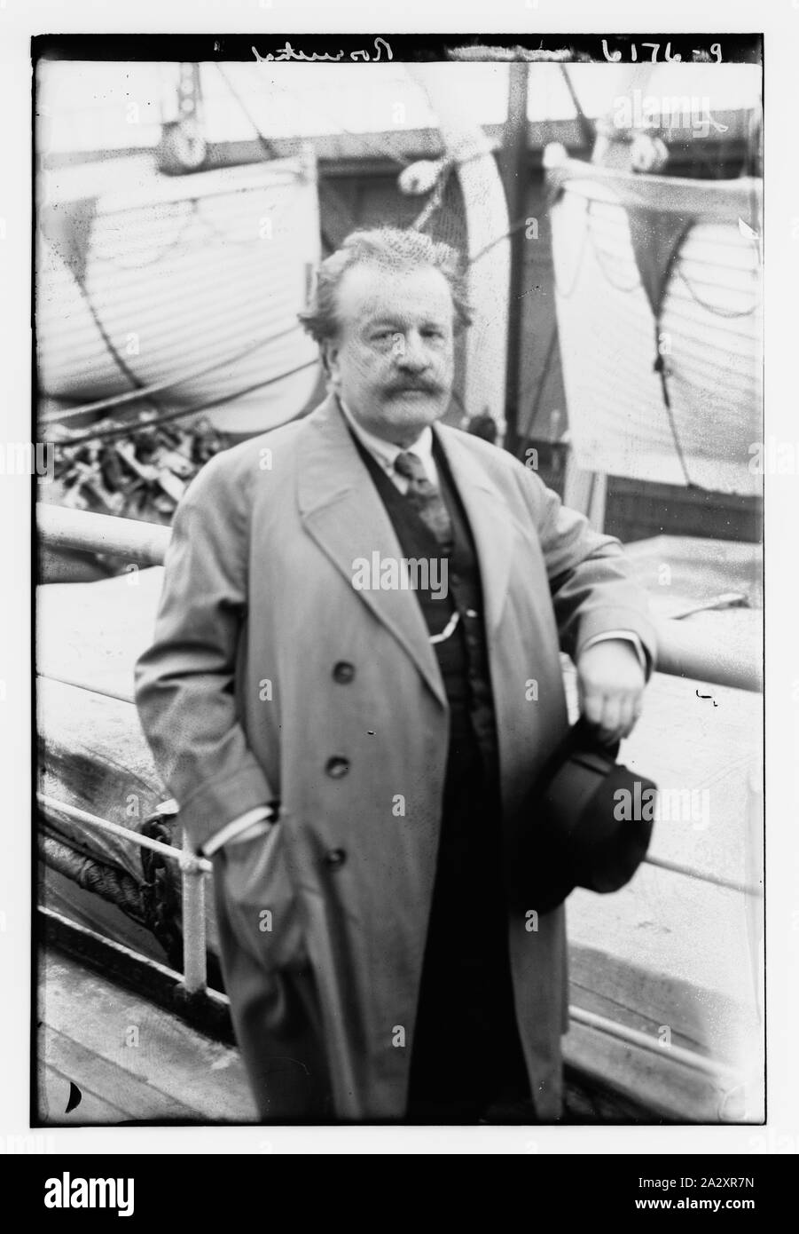 Rosenthal artist Black and White Stock Photos & Images - Alamy