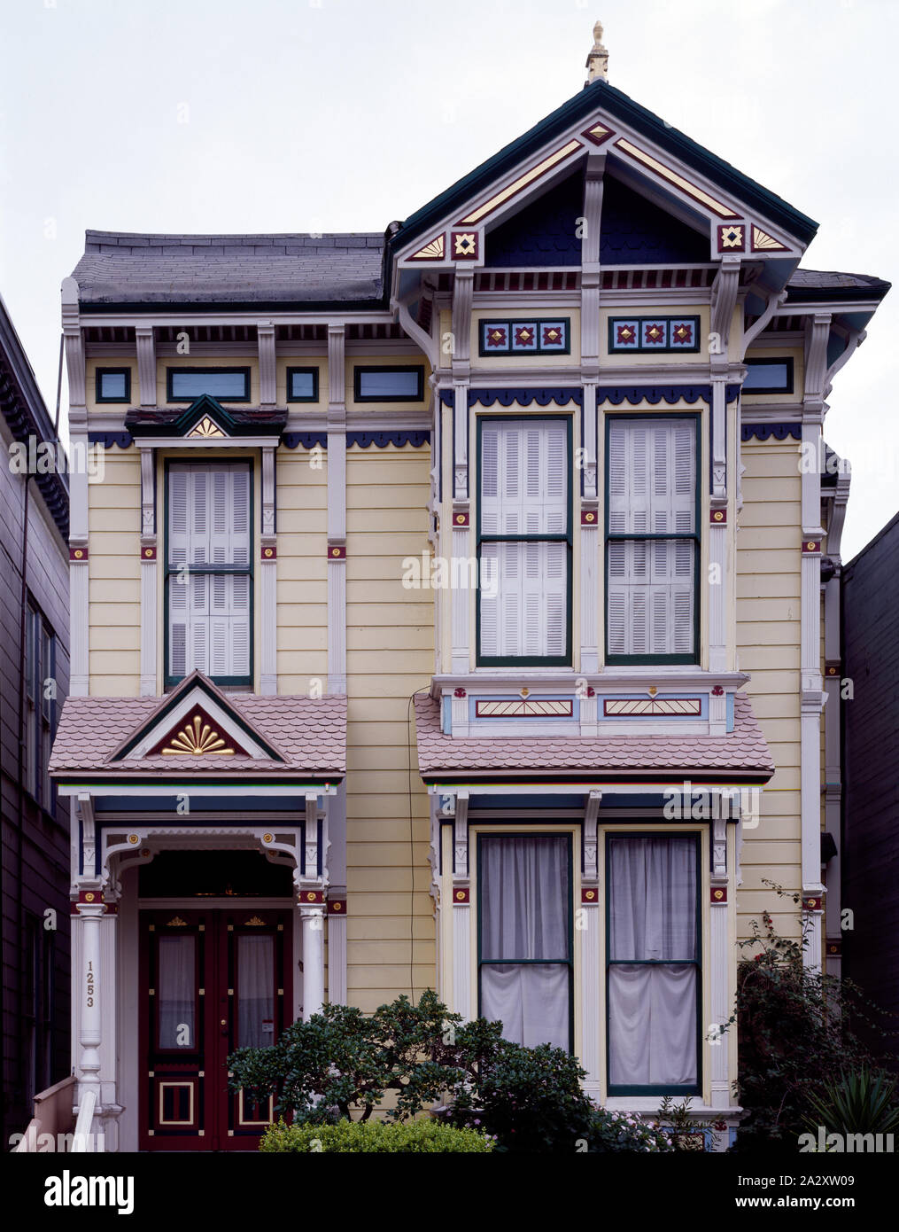 Row mansions, loaded with gingerbread, San Francisco, California Stock ...