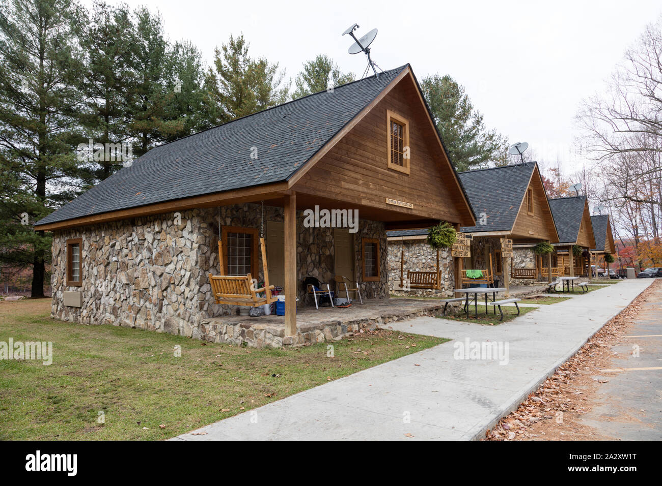 Buffalo trail cabins hi-res stock photography and images - Alamy
