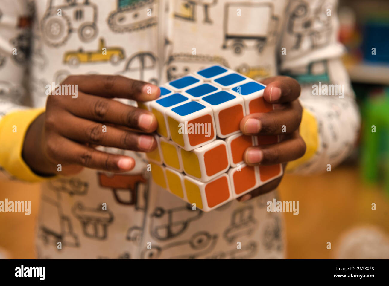 Hands Holding A Cube High Resolution Stock Photography and Images - Alamy