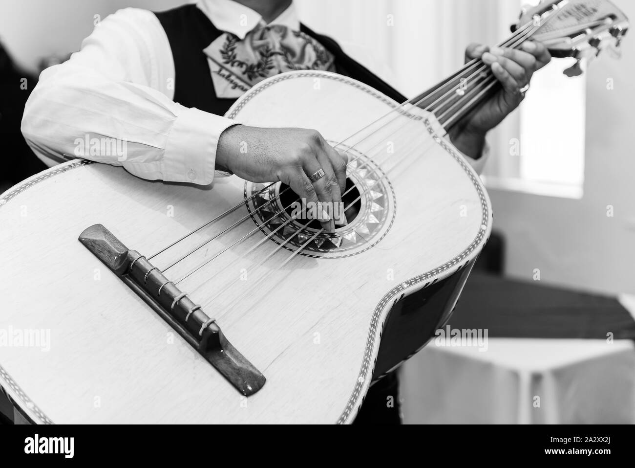 Traditional Mariachi Musician Mexican Singer Stock Photo - Alamy