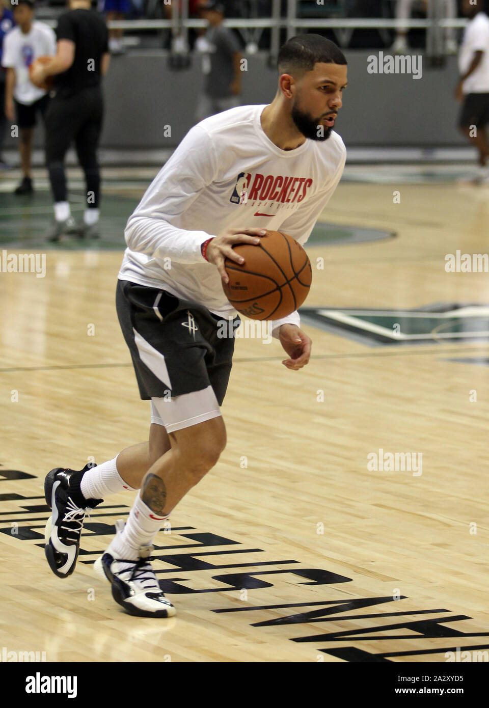 October 3, 2019 - Houston Rockets guard Austin Rivers #25 warms up ...