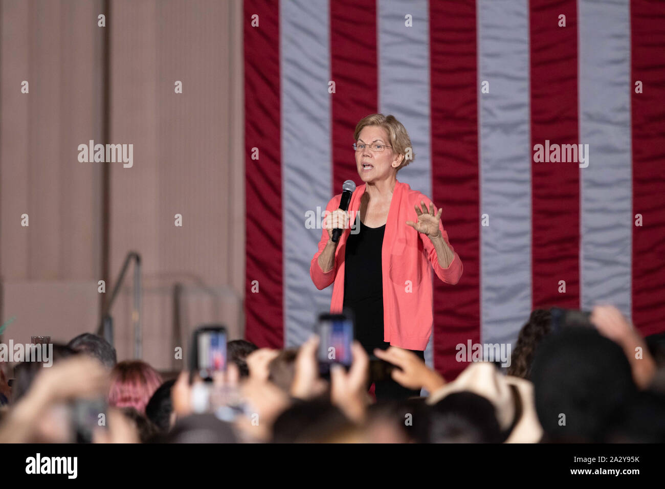 October 2, 2019: 2020 Democratic Presidential Candidate Elizabeth ...