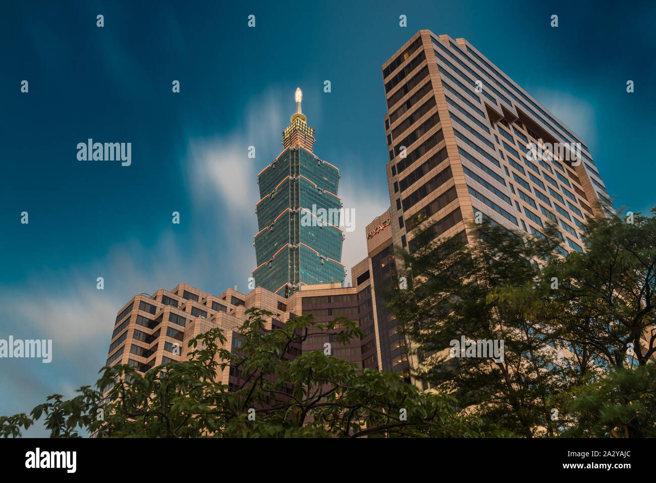 Taipei 101 Building Shopping Mall Stock Photos & Taipei 101 Building ...