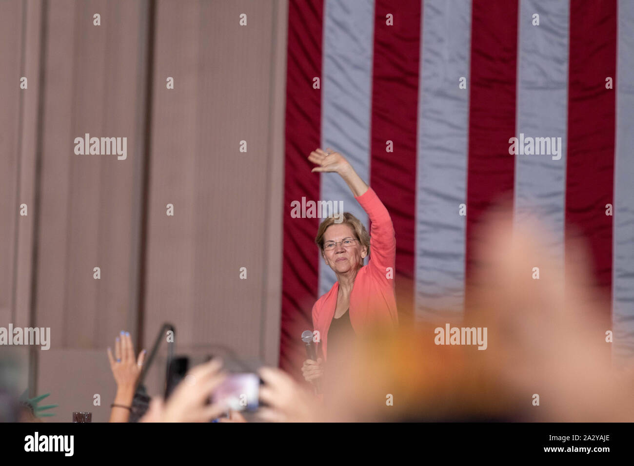 October 2, 2019: 2020 Democratic Presidential Candidate Elizabeth ...