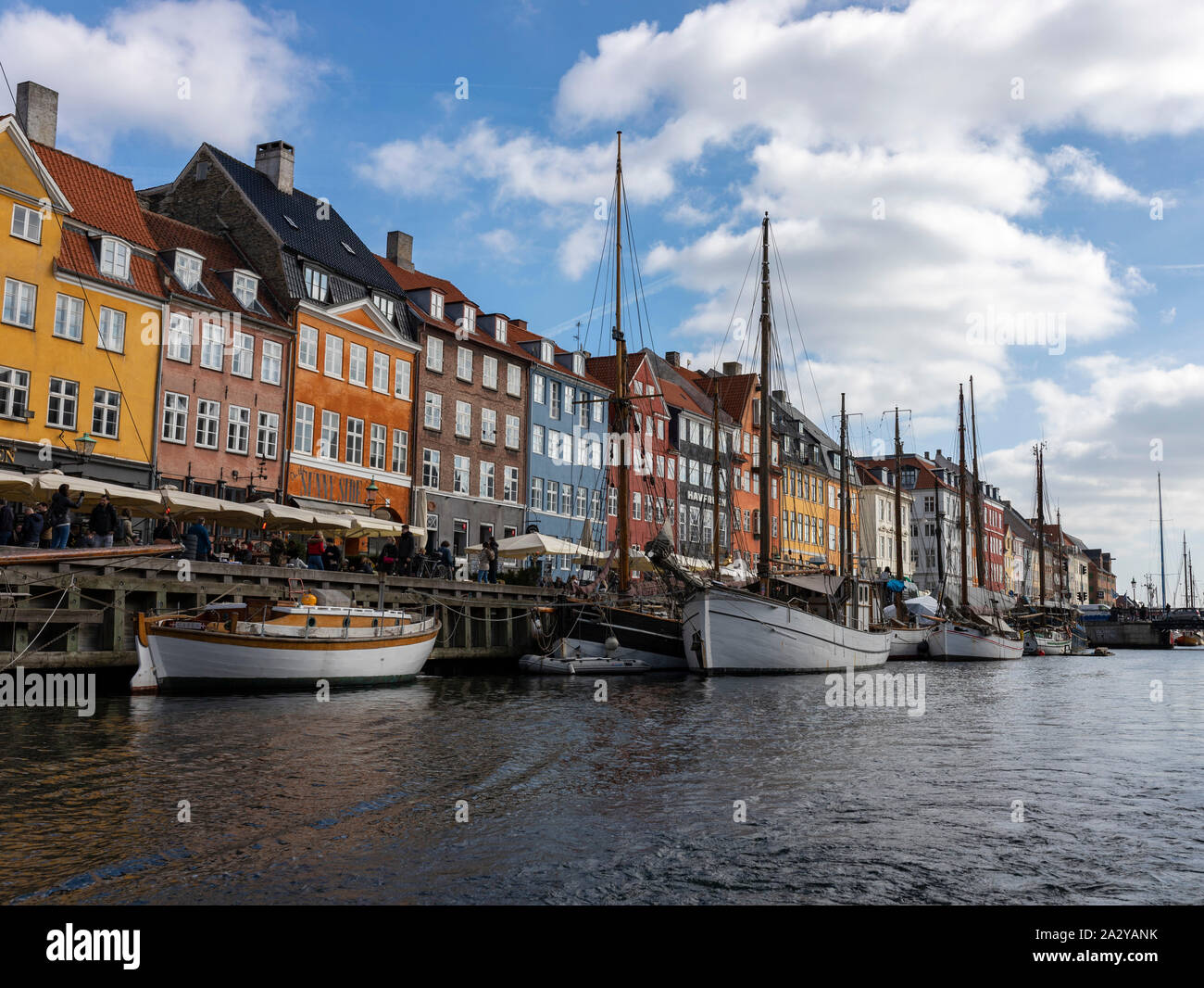 Kopenhagen nyhavn neuer hafen hi-res stock photography and images - Alamy