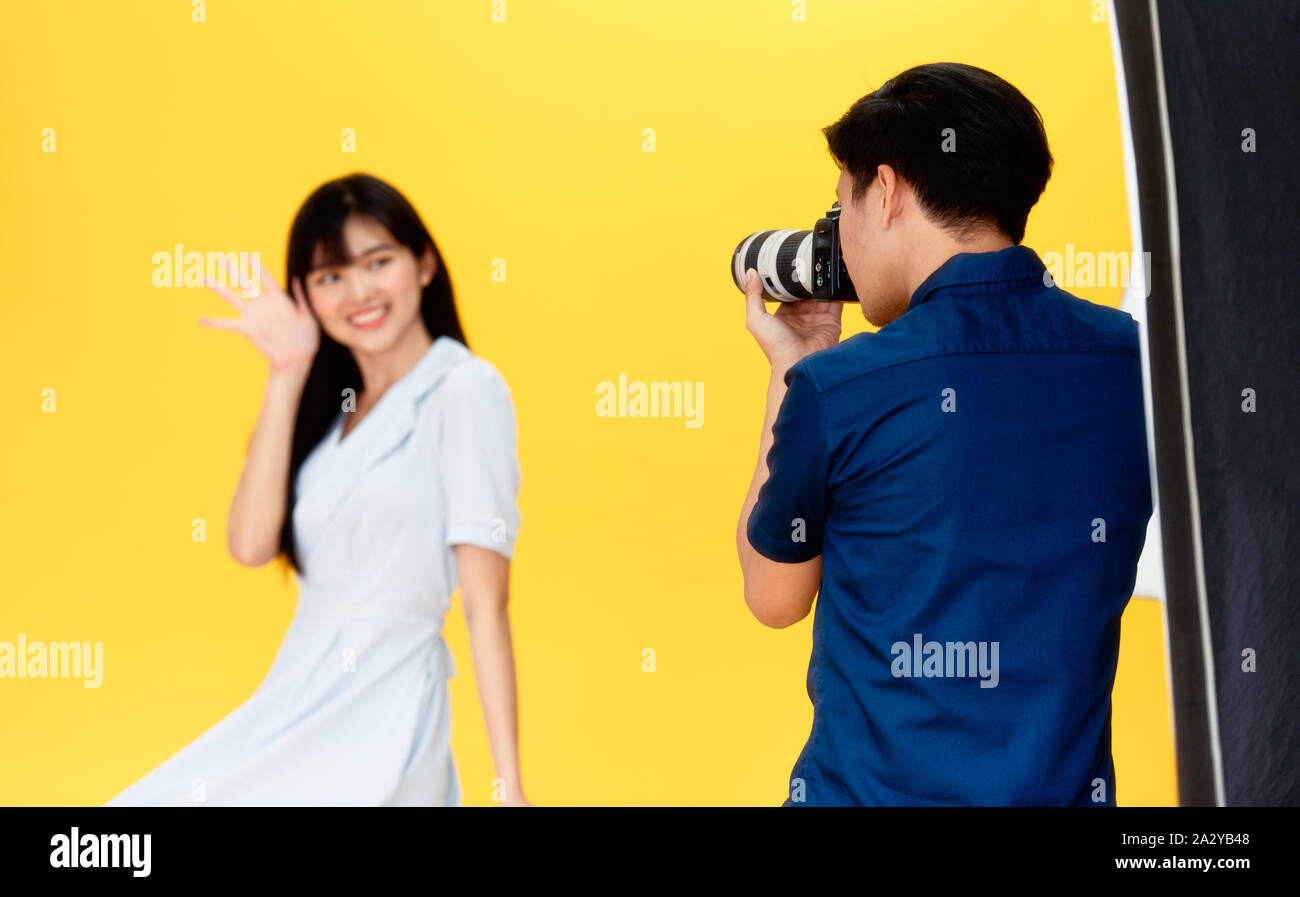 Behind the scenes, photographers are using cameras and lenses to ...