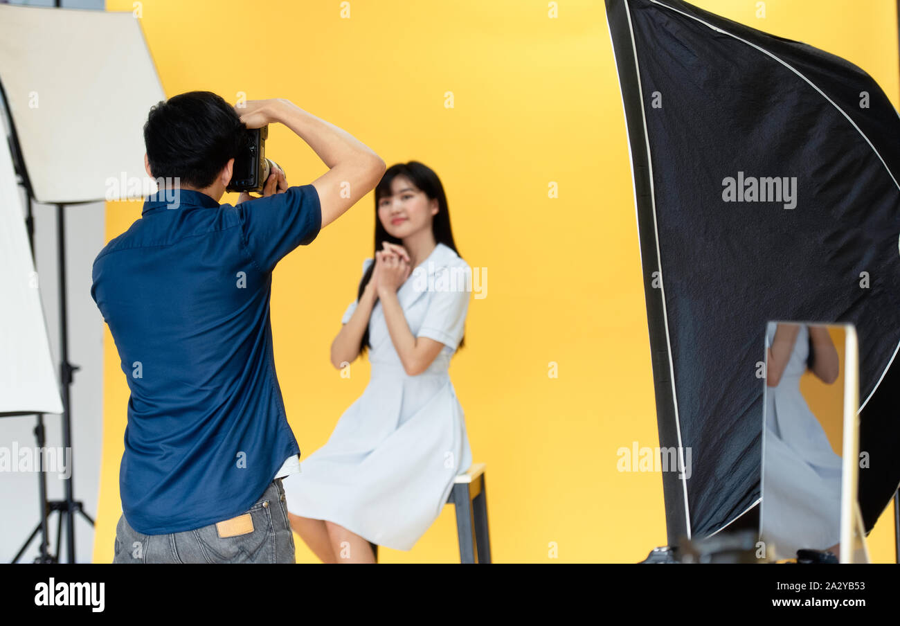 Behind the scenes, photographers are using cameras and lenses to ...