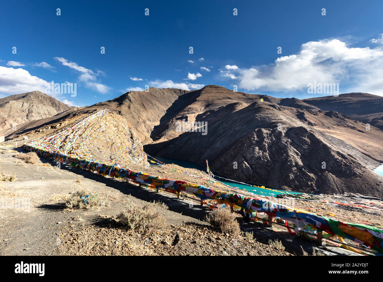Tibet plateau panorama landscape hi-res stock photography and images ...