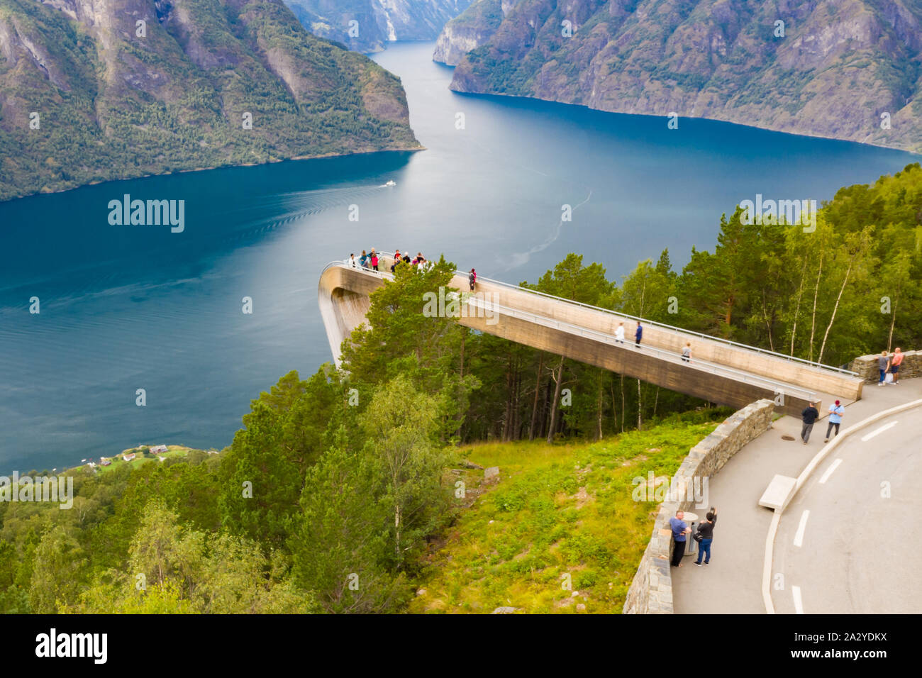 Above adventure attraction background hi-res stock photography and ...