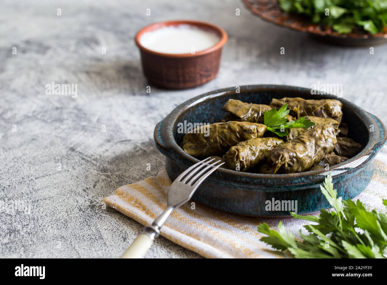 Greek dolmadakia hi-res stock photography and images - Alamy