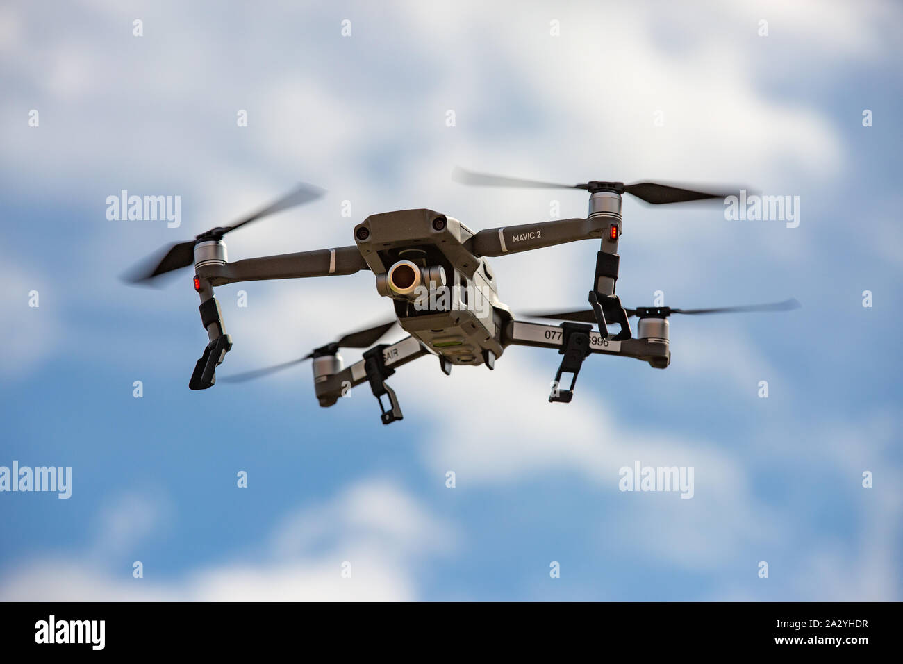 Mavic pro 2 zoom hi-res stock photography and images - Alamy