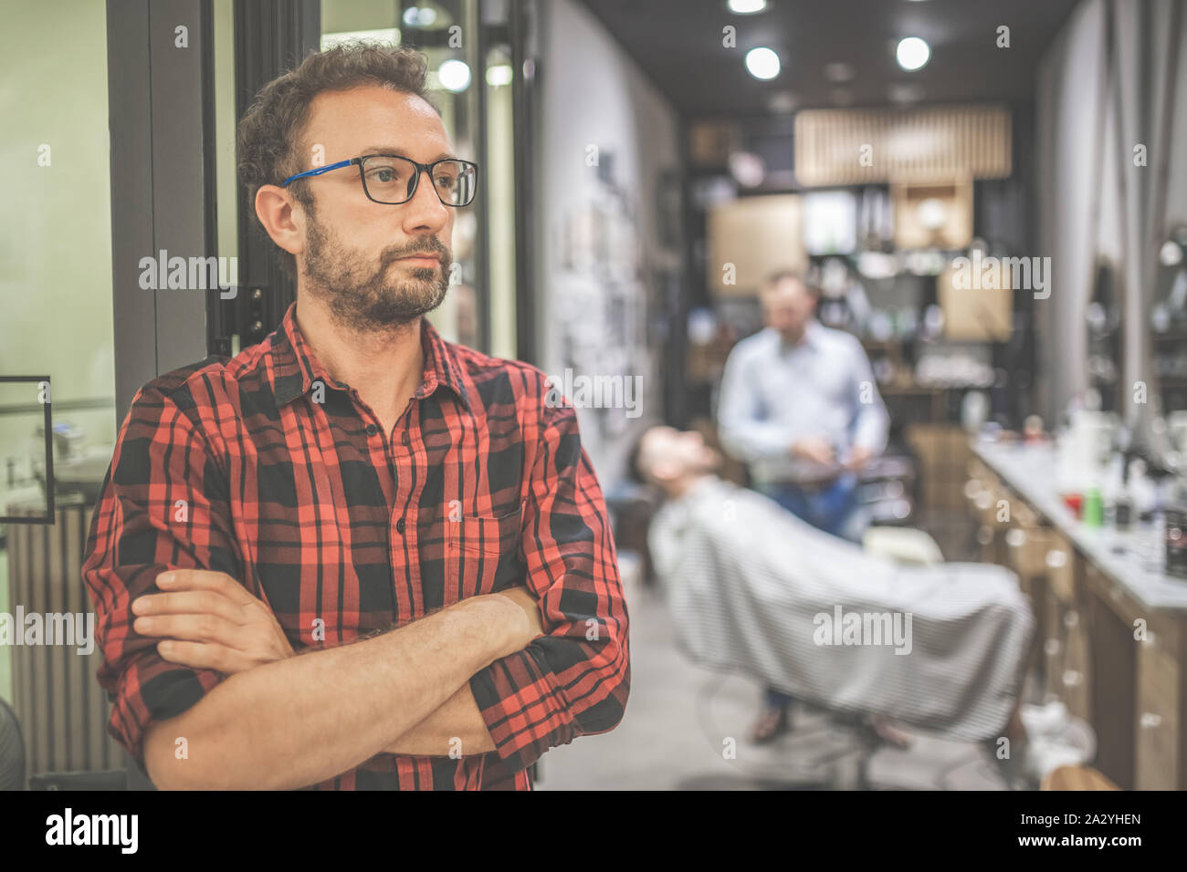 Barber waiting customer hi-res stock photography and images - Alamy