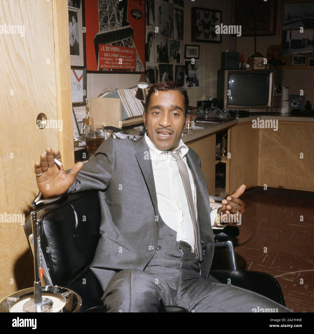 Sammy davis jr hi-res stock photography and images - Alamy