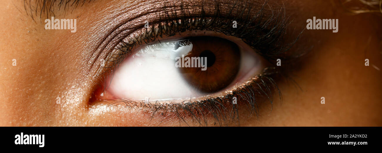 Eye of a black woman shot large macro beauty Stock Photo - Alamy
