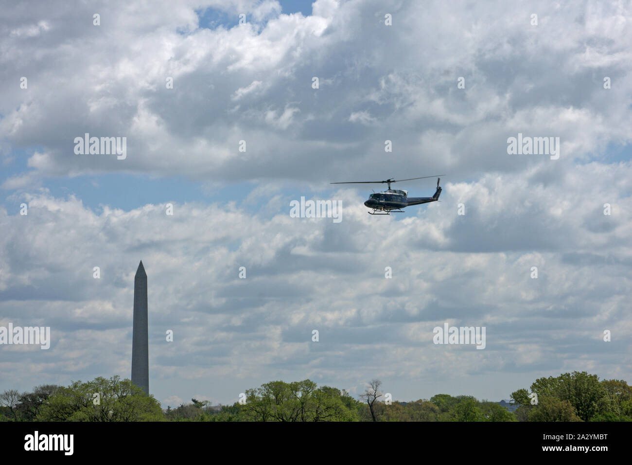 Helicopter flying over Washington DC, USA Stock Photo - Alamy