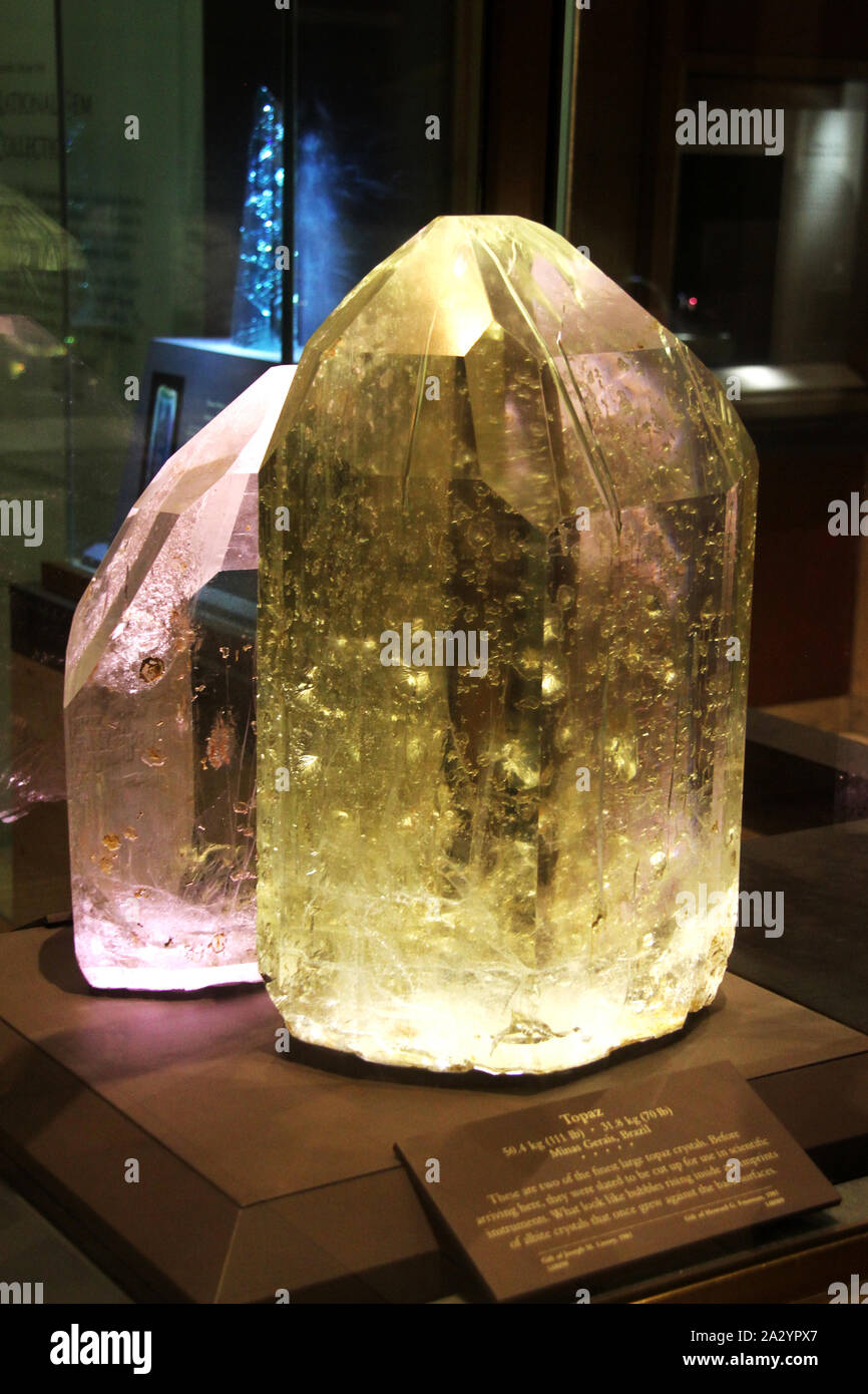 Topaz displayed at The National Museum of Natural History in Washington ...