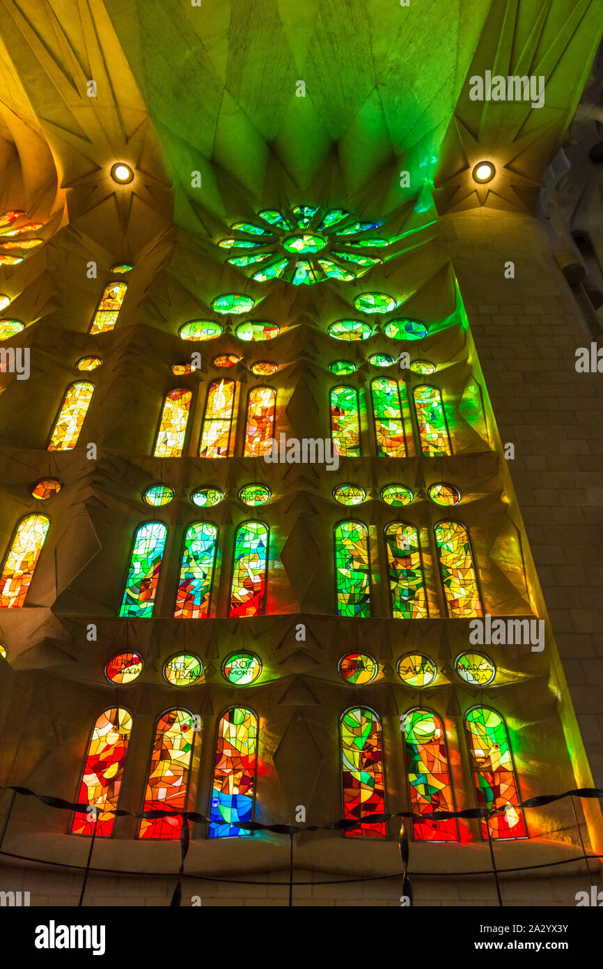 Sagrad de la familia hi-res stock photography and images - Alamy