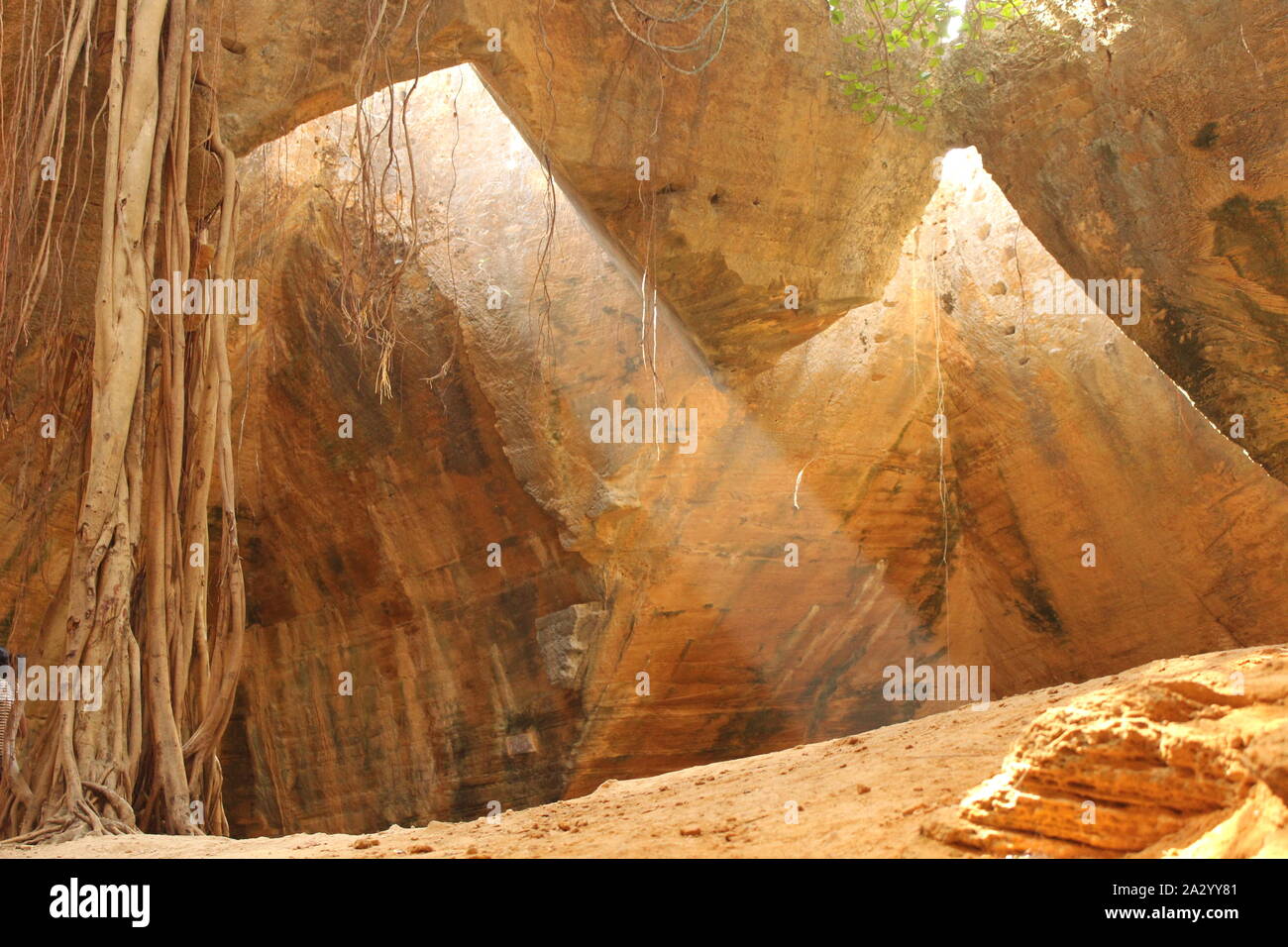 Naida caves hi-res stock photography and images - Alamy
