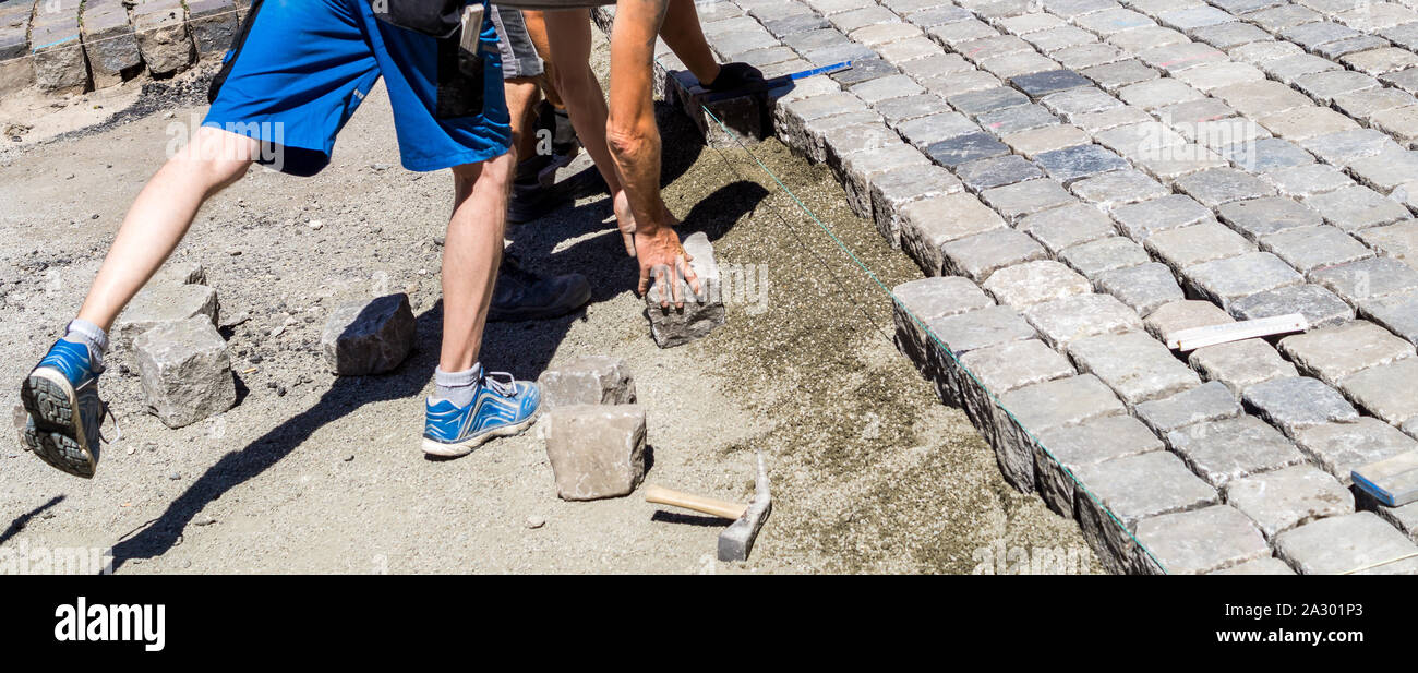 Pave set hi-res stock photography and images - Alamy