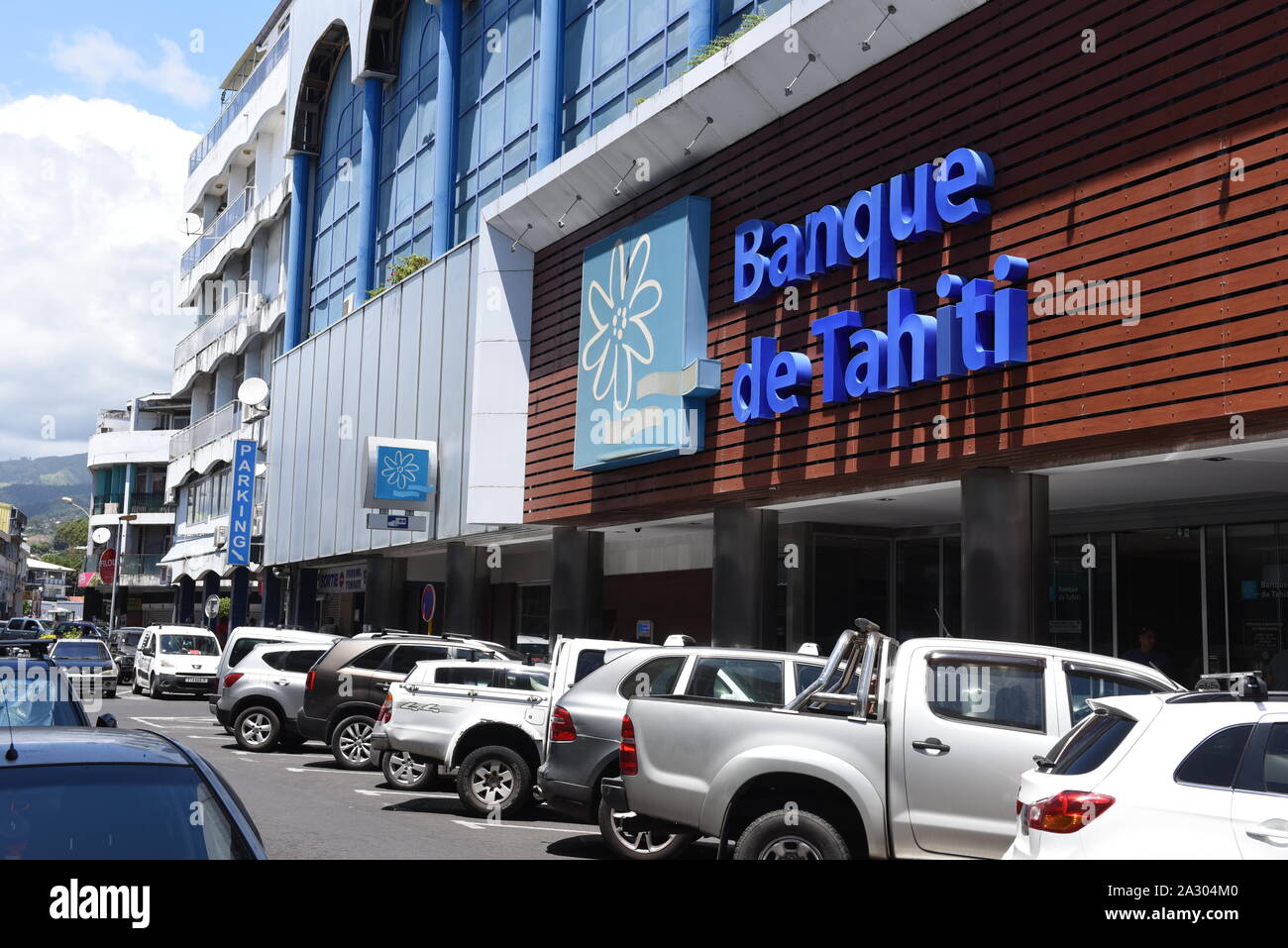The Banque de Tahiti logo seen in Papeete Stock Photo - Alamy