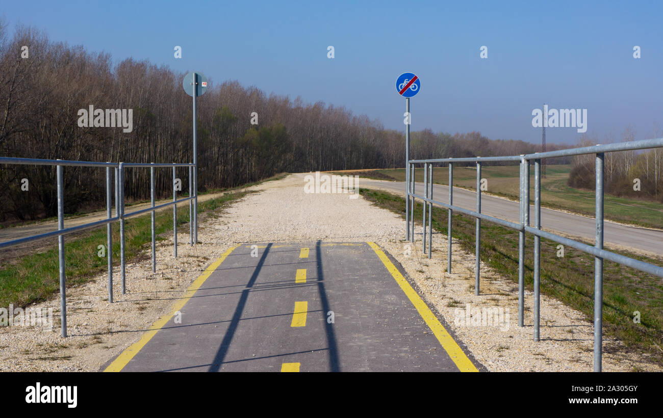 the end of a bike path Stock Photo - Alamy