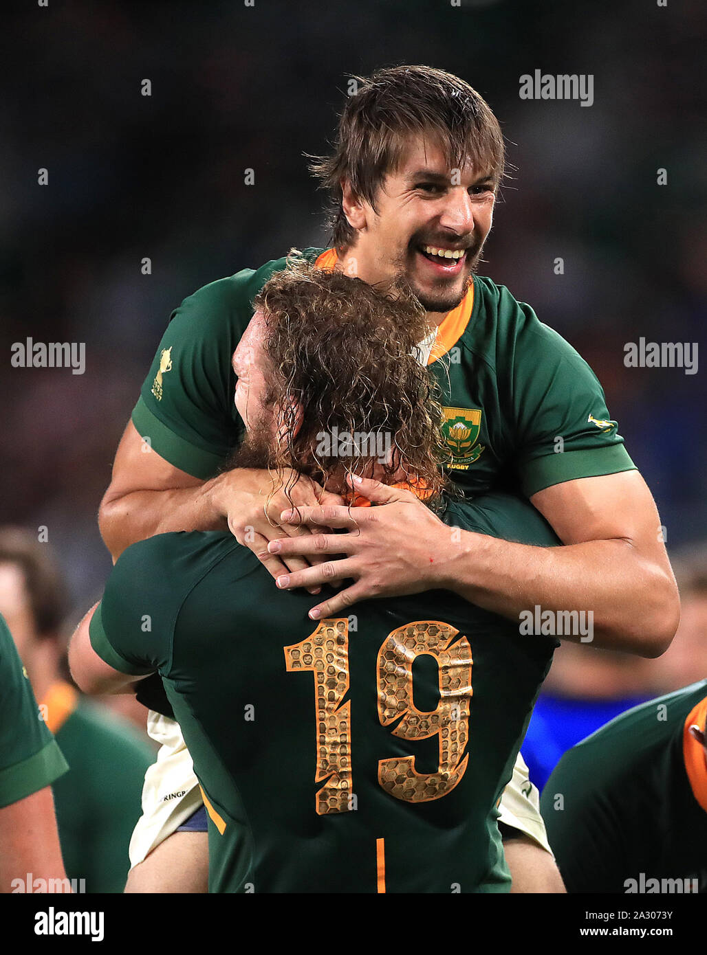 South Africa's RG Snyman (centre) and Eben Etzebeth celebrate at the ...