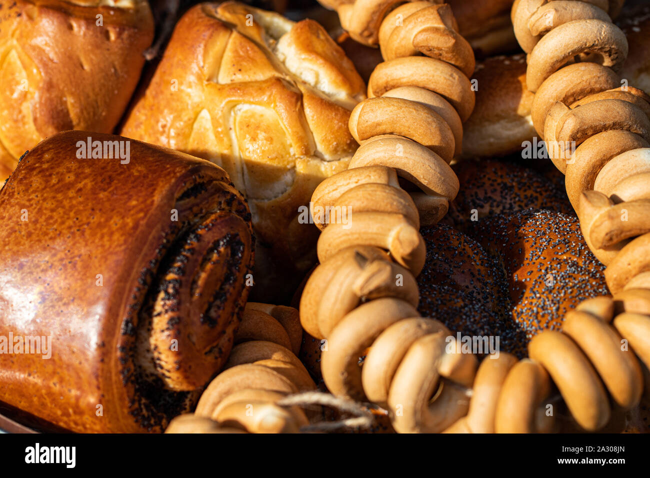 Mixed grain bread rolls hi-res stock photography and images - Alamy