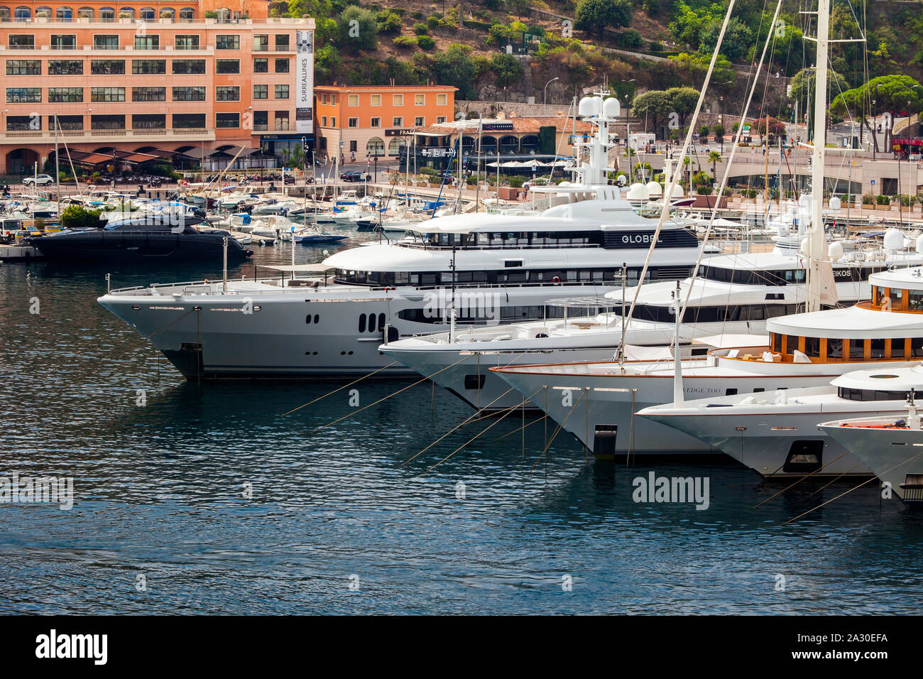 Yachten, im Yachthafen Port Hercules, Monaco,Europa| Yachts in marina ...