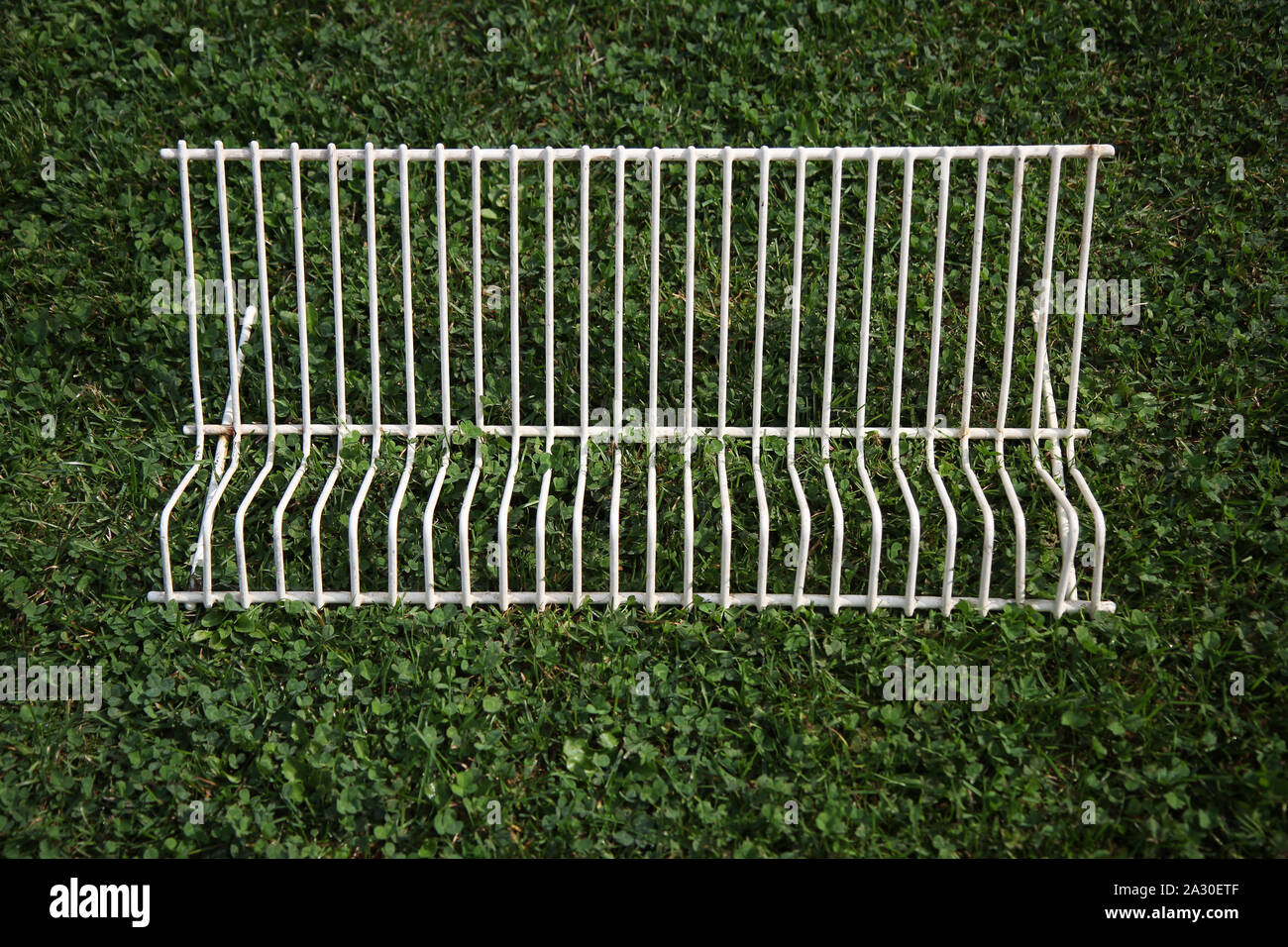 Stainless steel drip tray, plate stand. (CTK Photo/Marketa Hofmanova ...