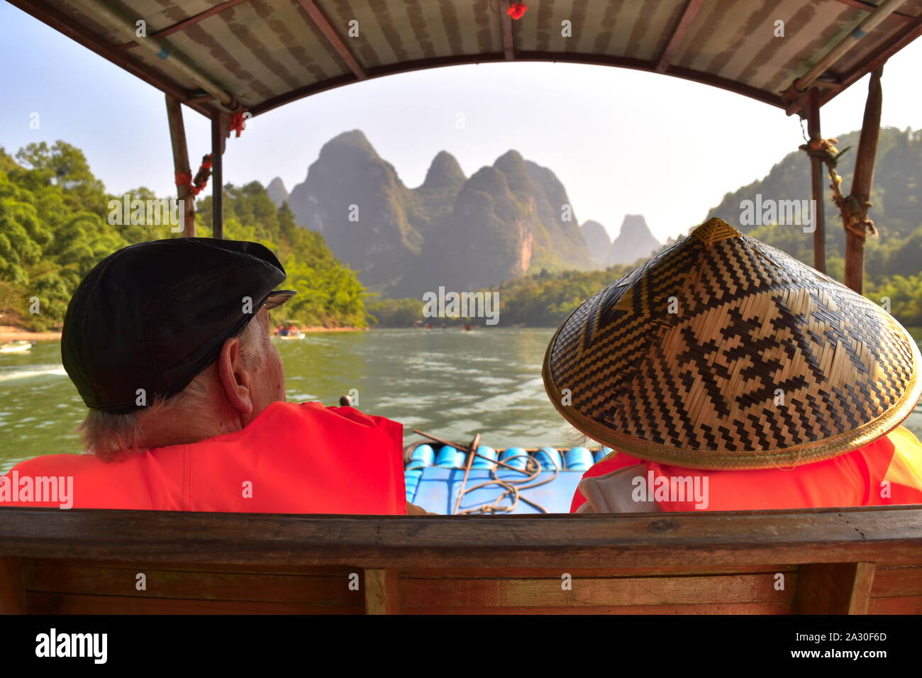 China tourist destinations hi-res stock photography and images - Alamy