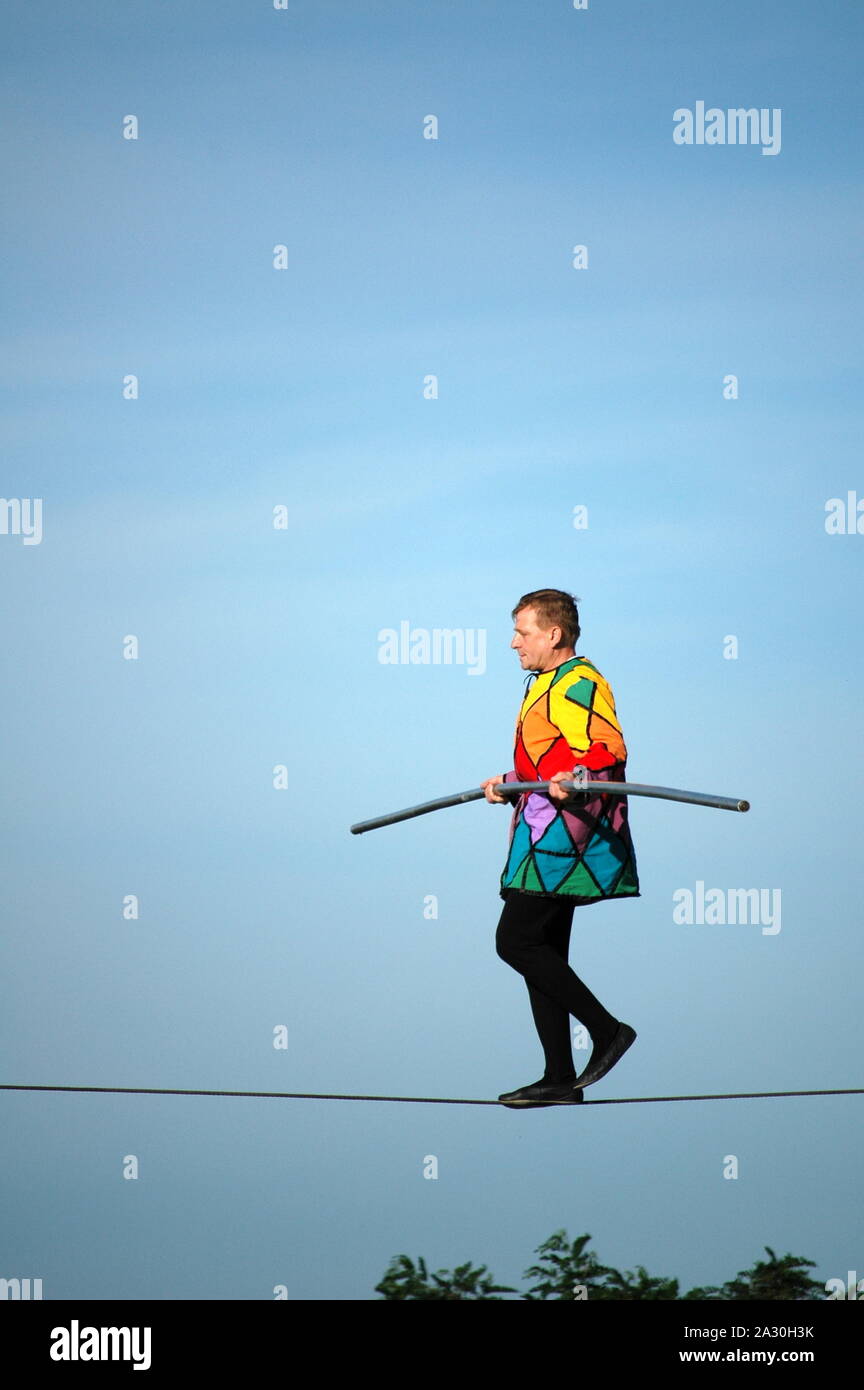 Tightrope walker circus hi-res stock photography and images - Alamy