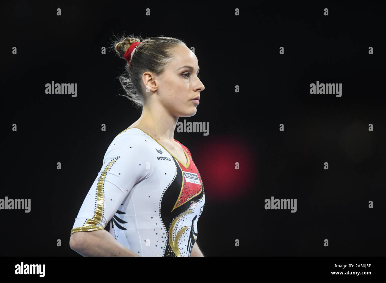 Stuttgart, Germany. 4th Oct, 2019. SARAH VOSS from Germany waits to ...