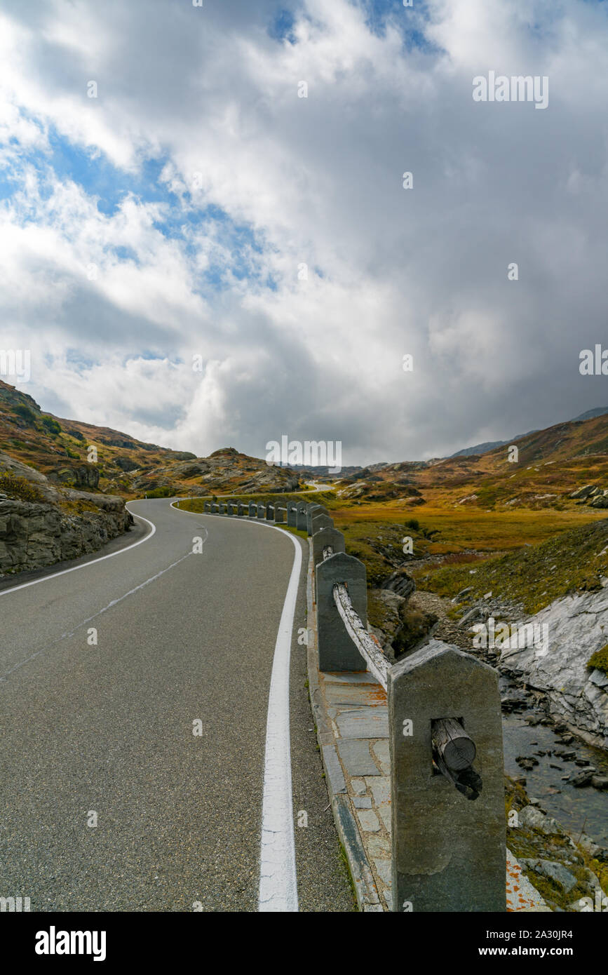 Shoulder pass hi-res stock photography and images - Alamy