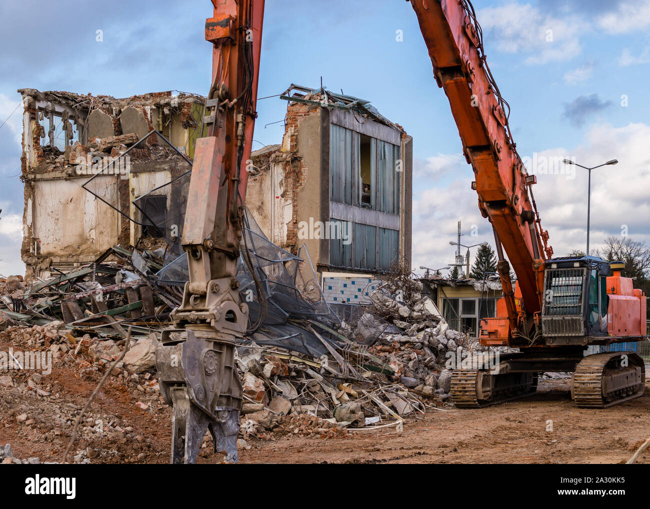 demolition work construction machine Stock Photo - Alamy