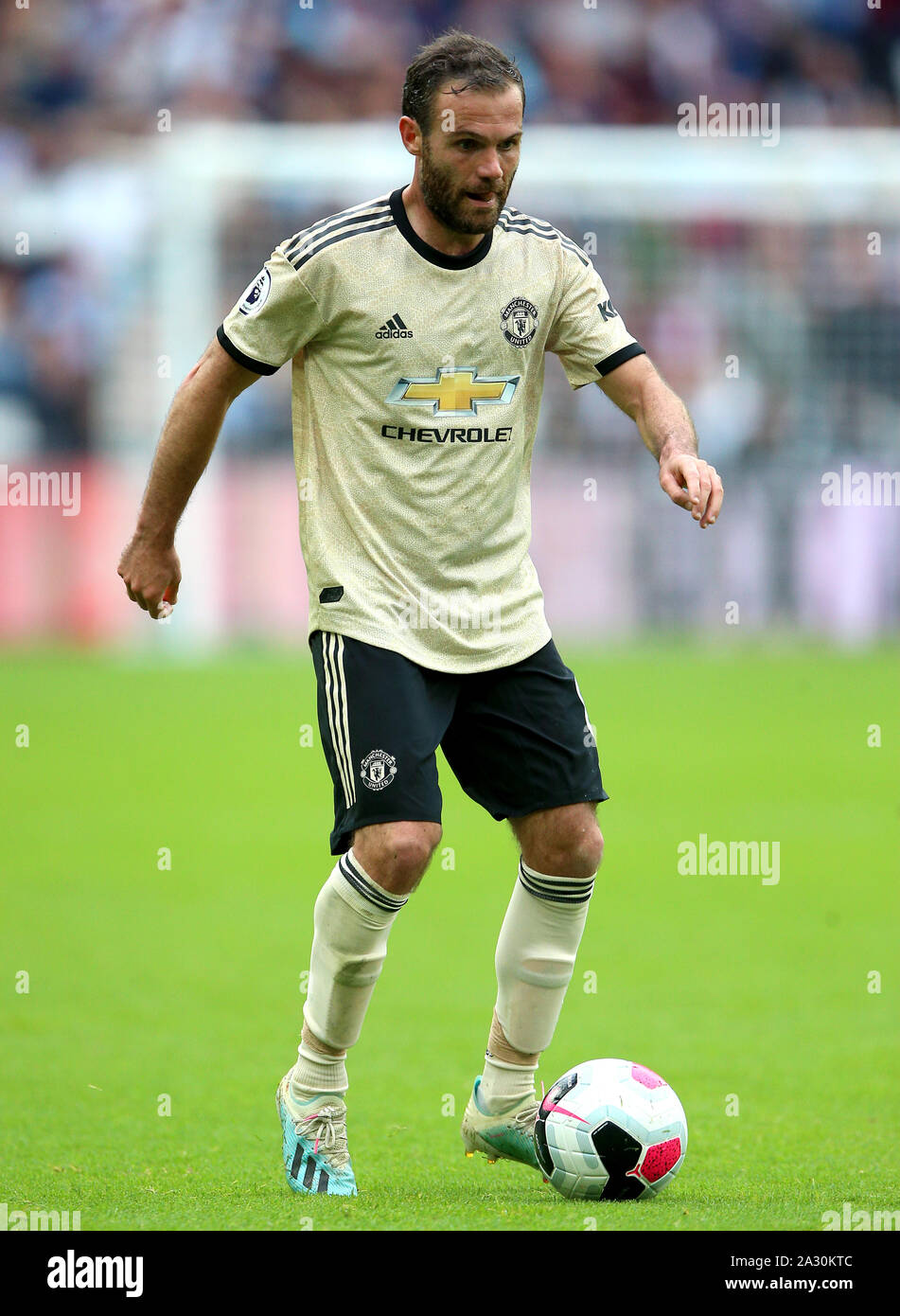 Manutd juan mata hi-res stock photography and images - Alamy