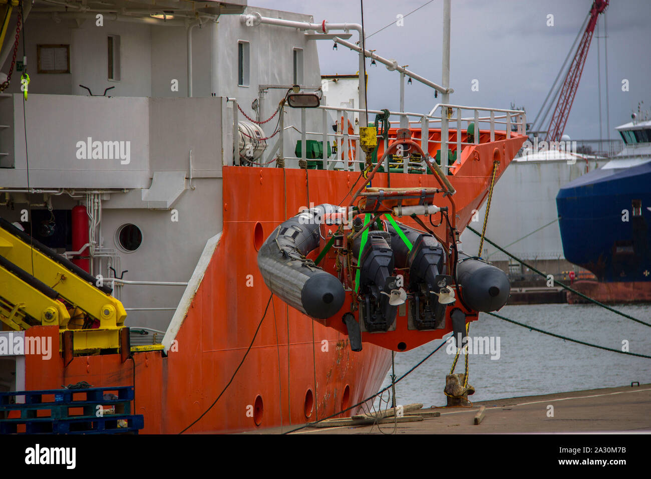 Large rescue ship hi-res stock photography and images - Alamy