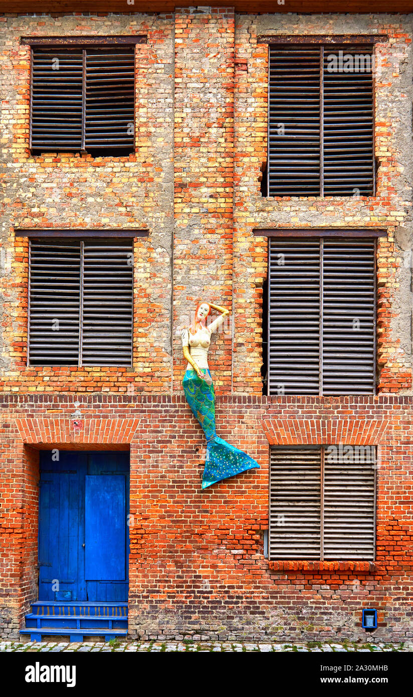 Yourbuilding hi-res stock photography and images - Alamy