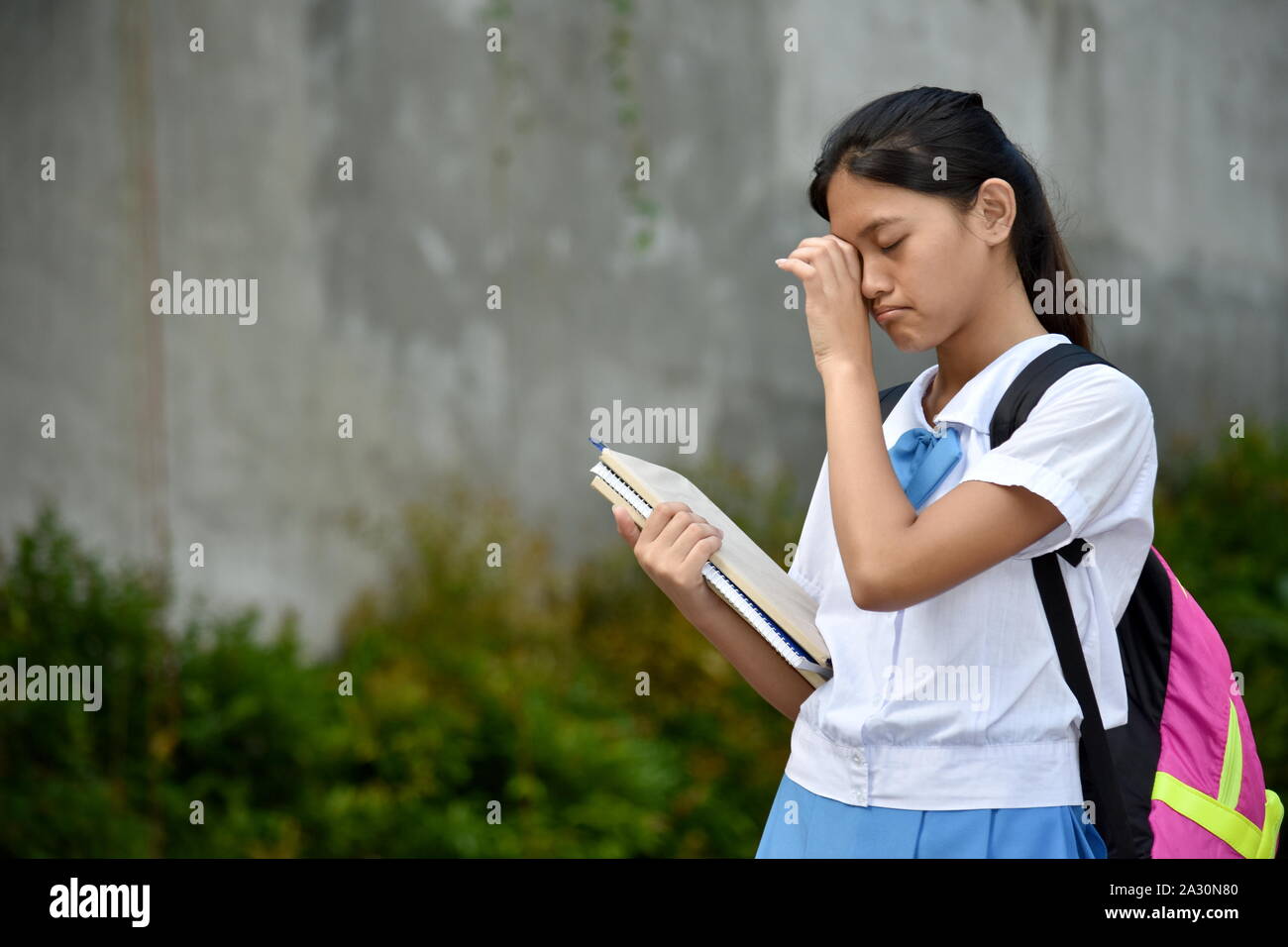 School pupil crying hi-res stock photography and images - Alamy