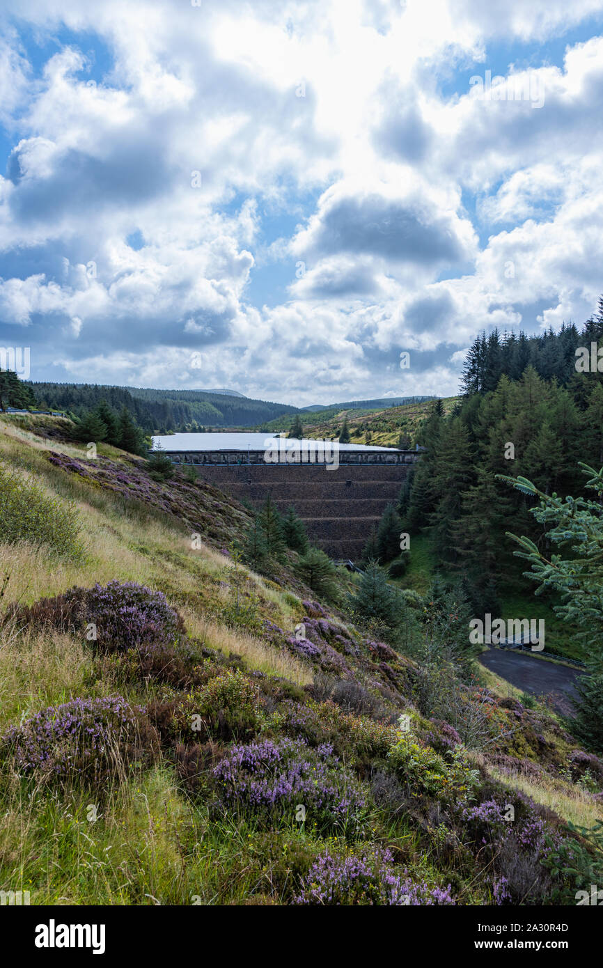 Banagher dam hi-res stock photography and images - Alamy